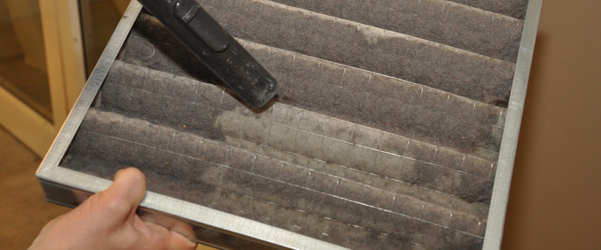 5 Easy Ways to Identify What Does a Dirty Furnace Filter Look Like